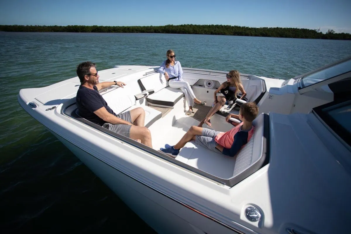 World Cat - Offshore Power Catamarans